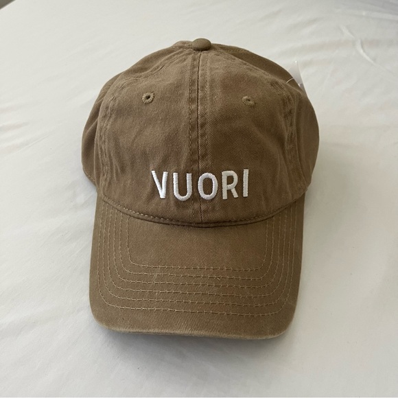 Vuori | Accessories | Vuori Ball Cap Unisex Adjustable New With Tag ...